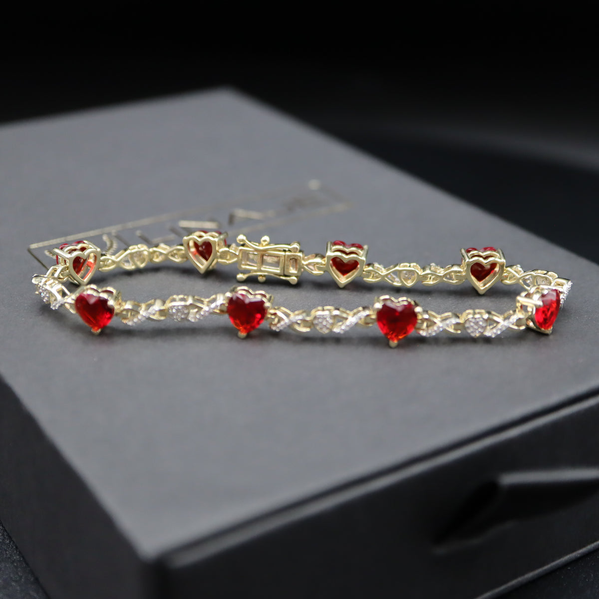 Red Heart Shaped Diamond Bracelet 10K – Linaje